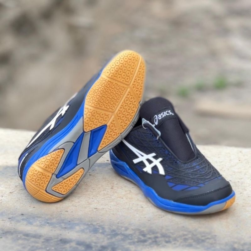 Jual SEPATU VOLLY PRIA - SEPATU BADMINTON VOLLY BULU TANGKIS RUNNING ...