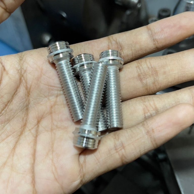 Jual Baut L drat10 m6 / baut10 handmade stainless panjang 2-12cm CUSTOM ...