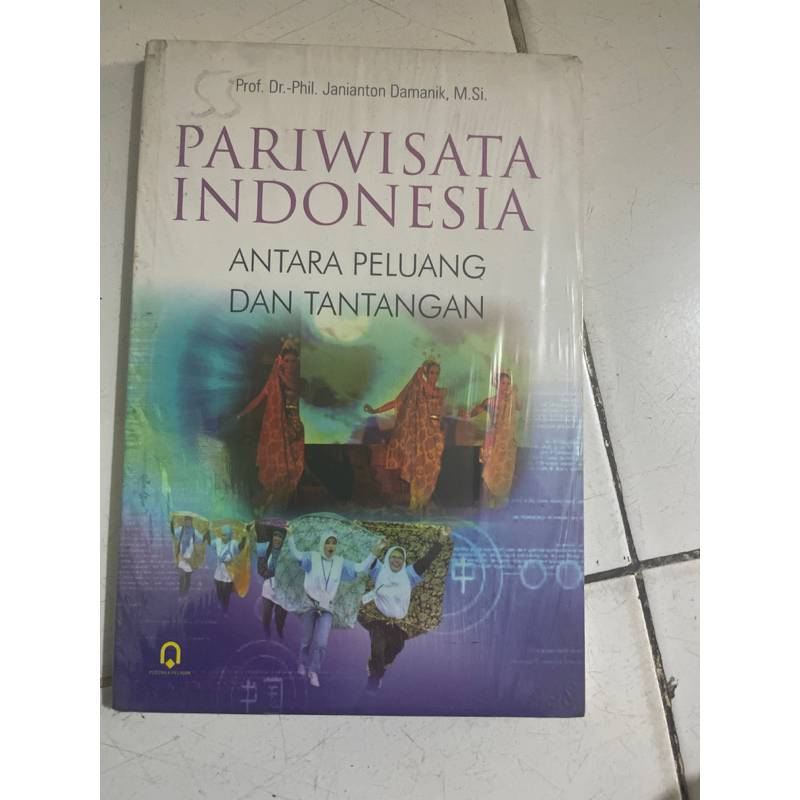 Jual buku Pariwisata indonesia antara peluang dan tantangan | Shopee Indonesia