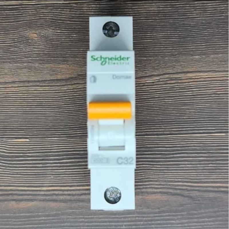 Jual MCB 32A 1P DOMAE SCHNEIDER | Shopee Indonesia
