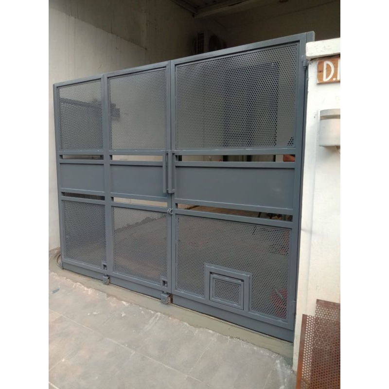 Jual Pagar dorong industrial expanded perforated model rel lengkung ...