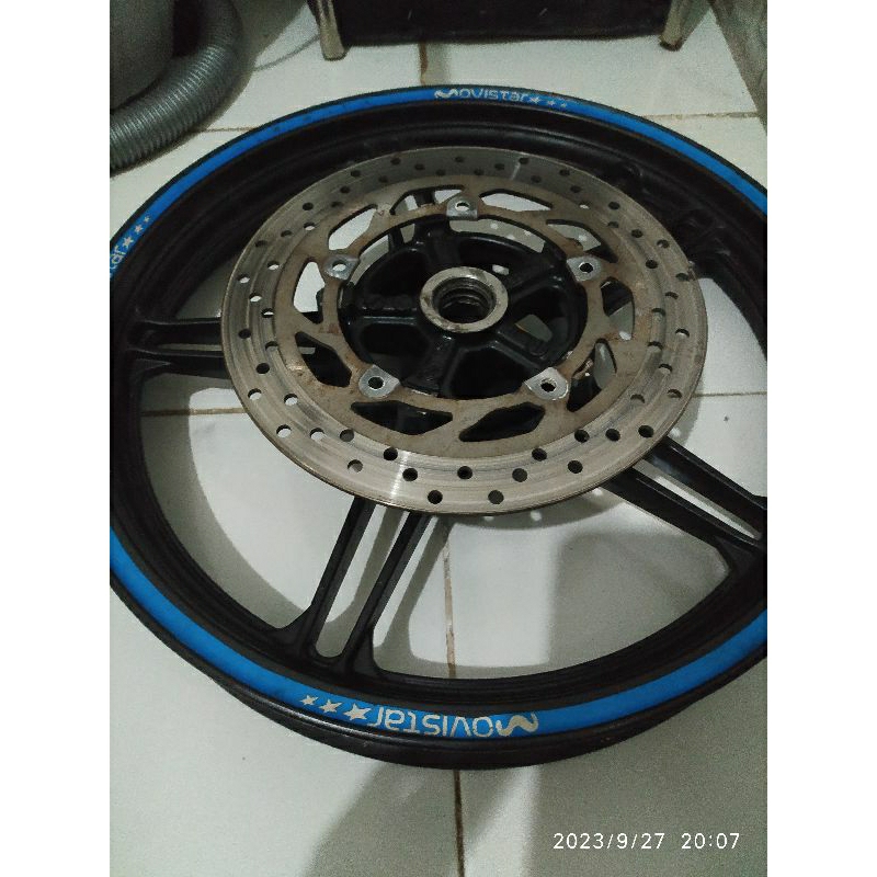 Jual Velg Roda Depan R15 V2 Original Yamaha | Shopee Indonesia