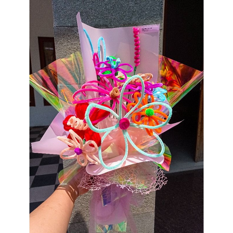 Jual pipe flower bouquet ukuran L/ pipe cleaner bucket/ bucket hologram ...
