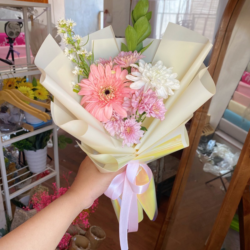 Jual (Petite's gerbera) Bunga segar KHUSUS JABODETABEK Buket bunga asli ...