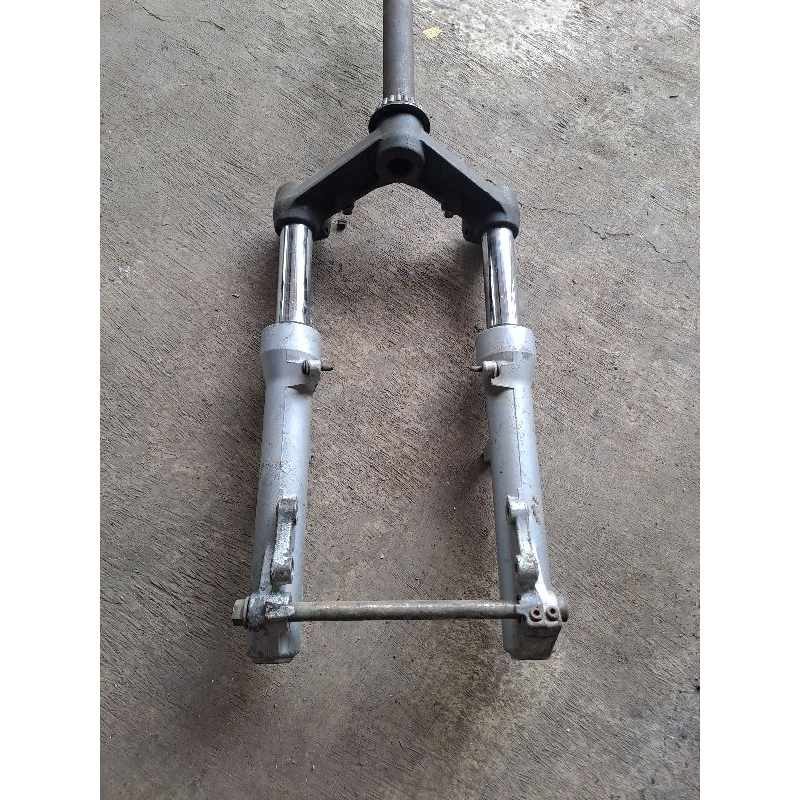 Jual shockbreaker shock depan yamaha majesty 400cc doble cakram kanan ...