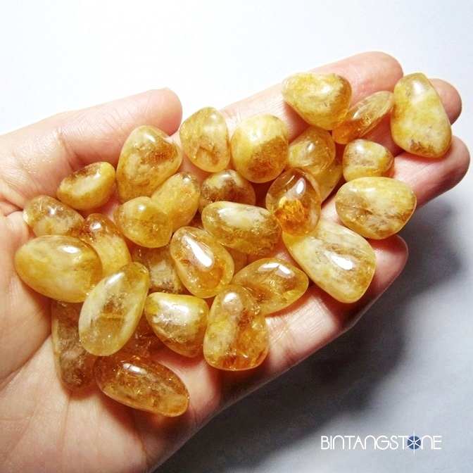 Jual Citrine Brazil Medium Big Size 10 Gram Small Egg Tumbled Chips ...