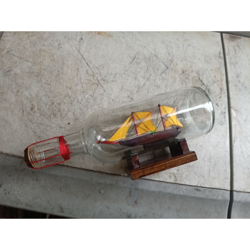 Jual miniatur mini atur perahu diecast kapal dalam botol pajangan ...