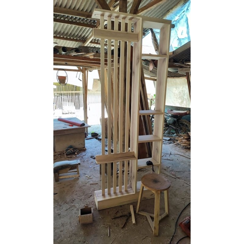 Jual Rak Partisi Penyekat Ruangan Cm Rumah Rak Penyekat Ruang Tamu Kayu ...