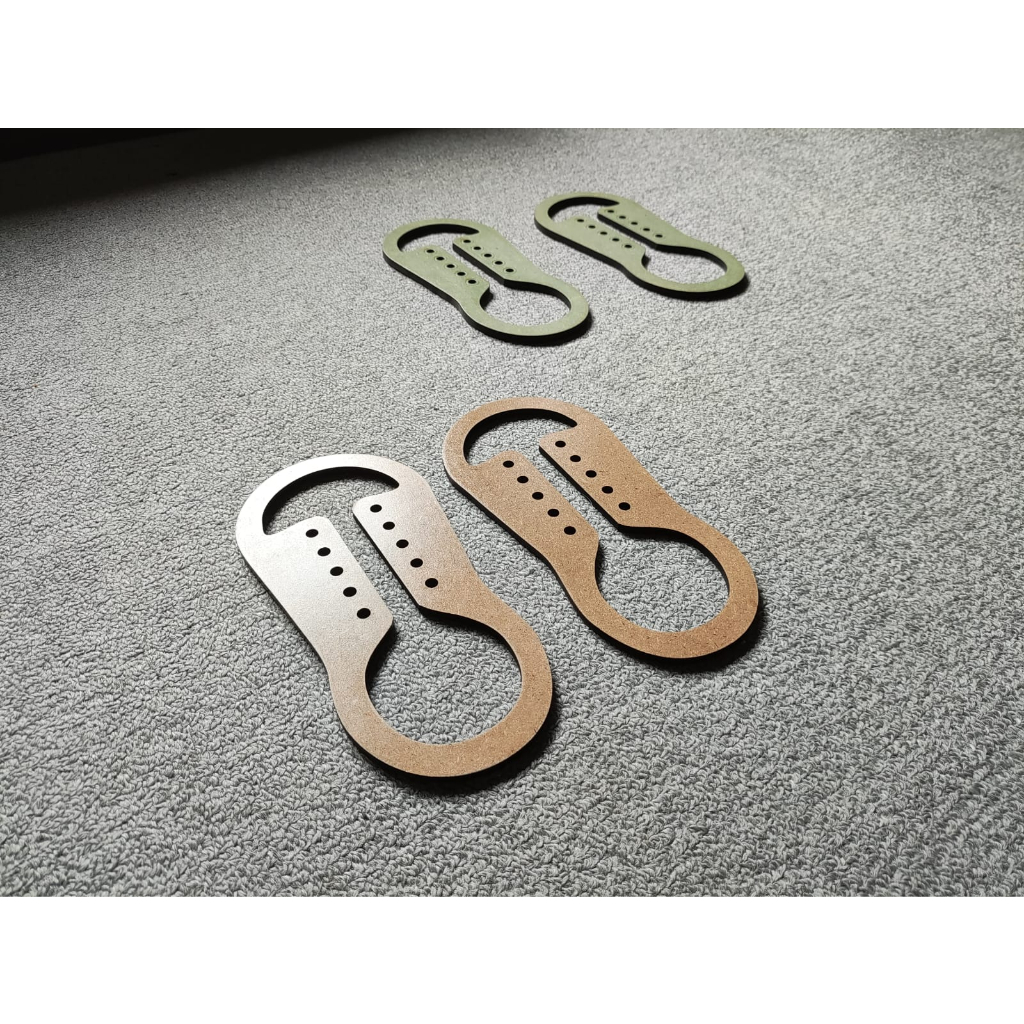 Jual Wooden Threading Shoes (2 Shape) Montessori Material | Shopee ...
