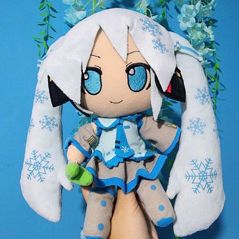 Jual boneka hatsune miku official miku snow plush | Shopee Indonesia