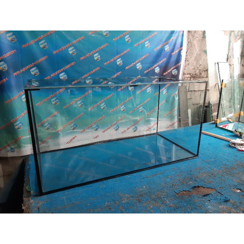 Jual aquarium kaca 100x40x50 full 8mm | Shopee Indonesia