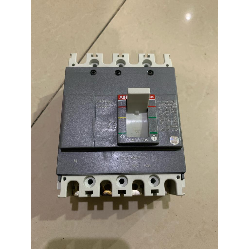 Jual MCCB ABB 4P - 10kA 70A / A1A - TMF 70 | Shopee Indonesia