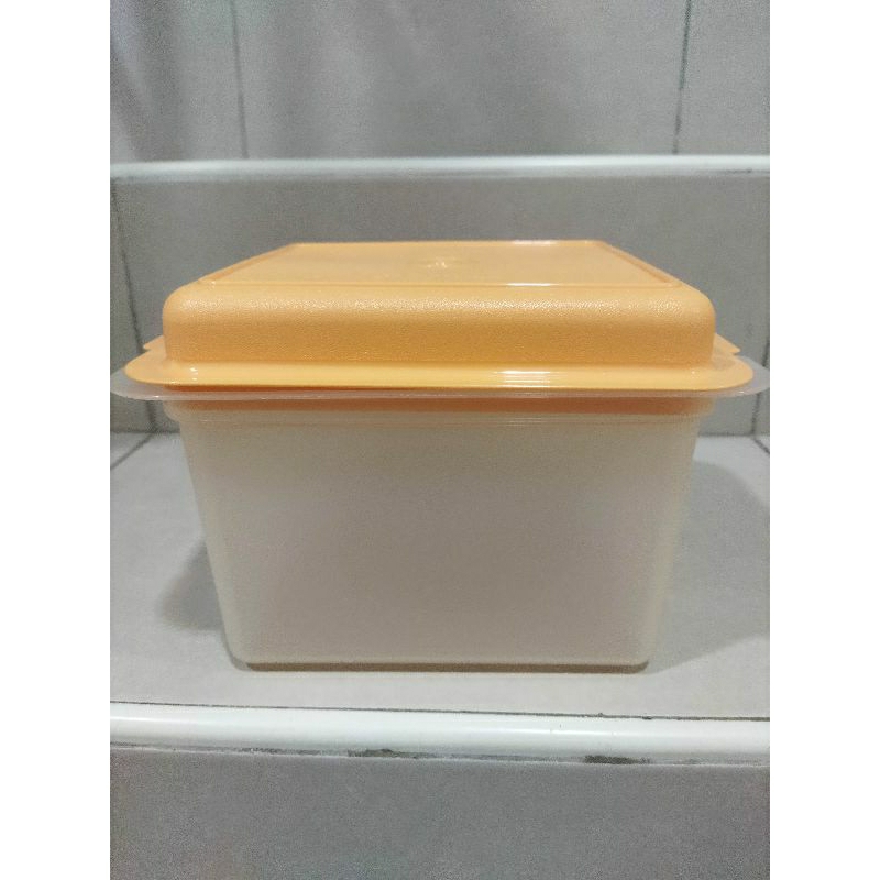 Jual Bread Lover Tupperware Tempat Roti Tupperware | Shopee Indonesia
