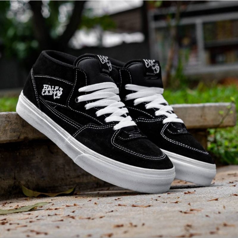 Jual Vans Skate Classic Half CAB*Black & White*Sneakers Pria Murah 100% ...
