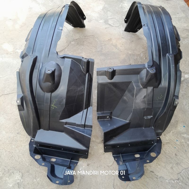 Jual LINER FENDER SPAKBOR DEPAN TOYOTA FORTUNER VRZ HILUX REVO ORIGINAL ...