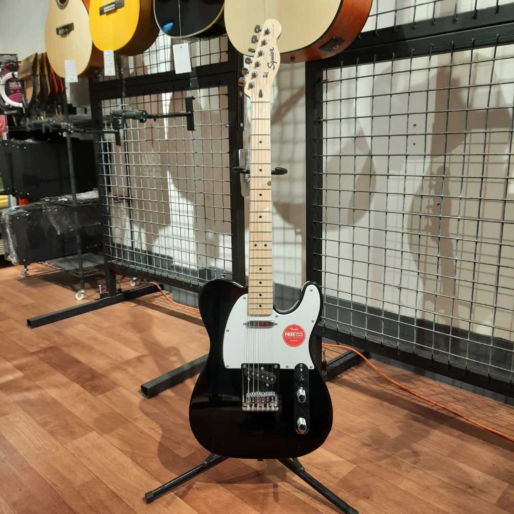 Jual Squier Sonic Telecaster Electric Guitar w/White Pickguard, Maple FB, Black | Shopee Indonesia