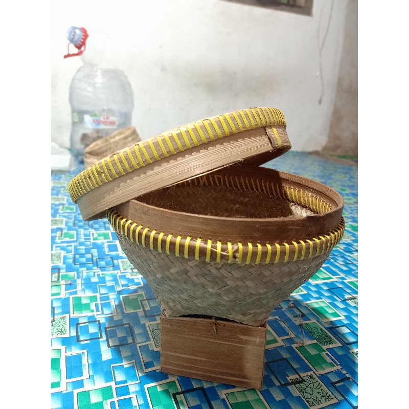 Jual Wakul Bambu Plus Tutup 23CM Cetheng Bambu Boboko Tempat Nasi ...