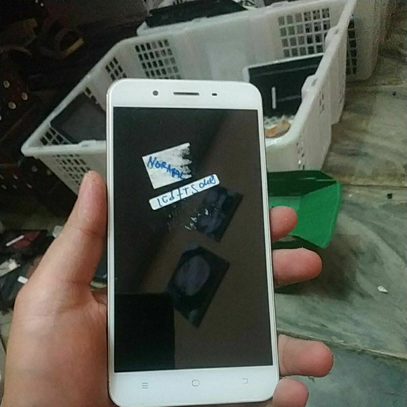 Jual lcd touchscreen plus frame bekas vivo y65 PD1621 | Shopee Indonesia