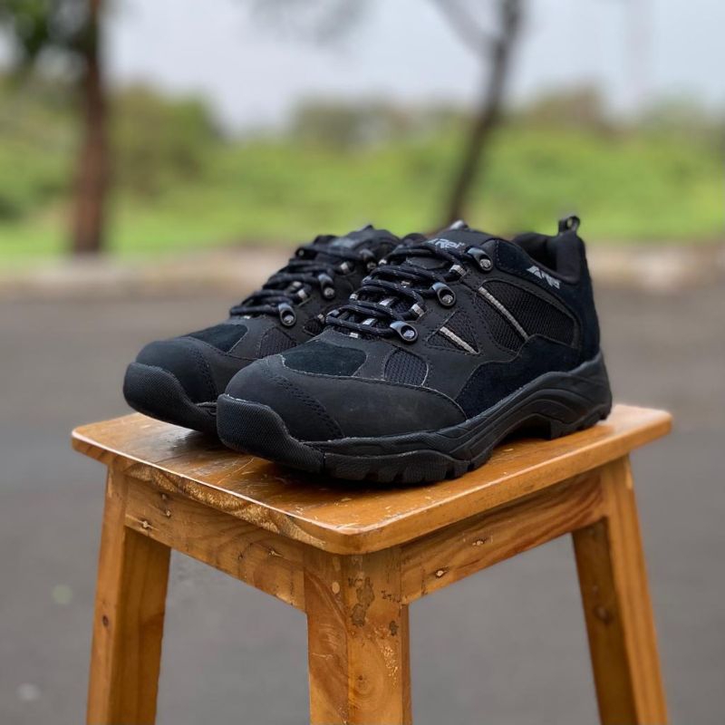 Jual Sepatu Outdoor Arei / Sepatu Hiking Pria / Sepatu Gunung Pria ...