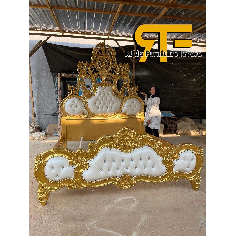 Jual REAL PICT !!! Dipan Tempat Tidur Ukir Sultan Queen Tasya ( Dipan ...