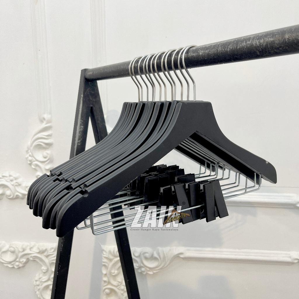 Jual BERBAGAI JENIS HANGER KAYU PREMIUM | Shopee Indonesia