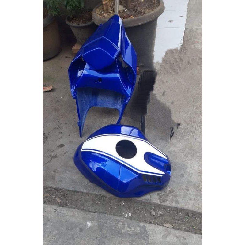 Jual paket body belakang dan cover tangki R25 old model R1m | Shopee ...