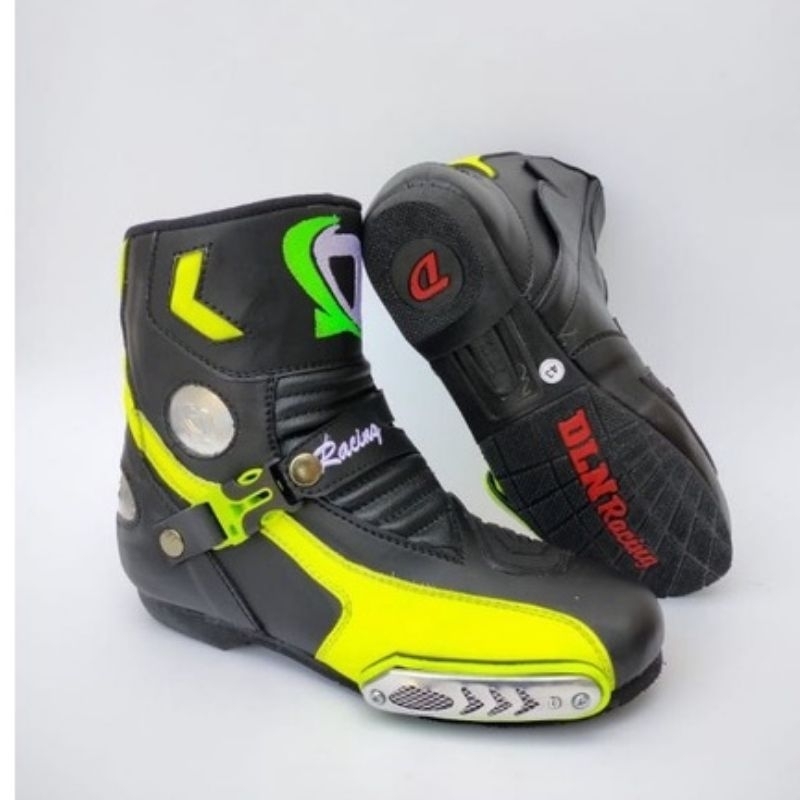 Jual Sepatu touring motor NR pendek/sepatu cornering | Shopee Indonesia
