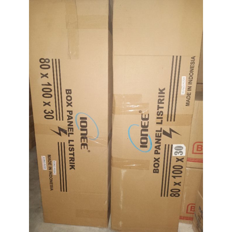 Jual Box Panel 80x100x30 Kunci Tekan | Shopee Indonesia