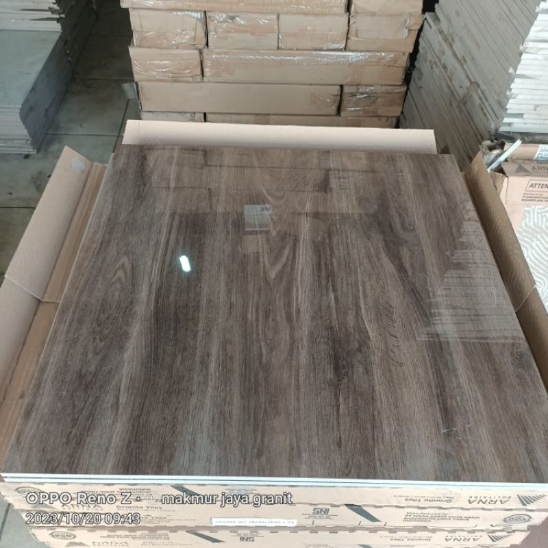 Jual Granit Lantai 60x60 motip kayu glossy Vandona dark brown arna | Shopee Indonesia