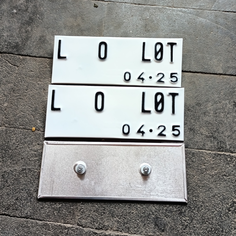 Jual Plat nama viral custom nama plat motor putih baut tanam proses 1 ...