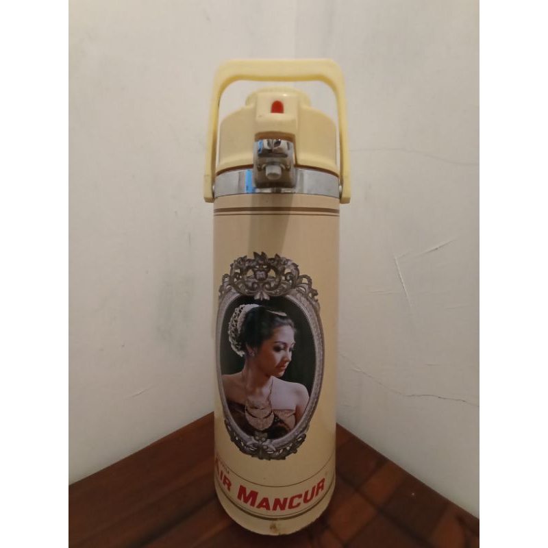 Jual BARANG ANTIK/TERMOS JADUL/TERMOS KUNO/TERMOS LAWAS untuk hiasan ...