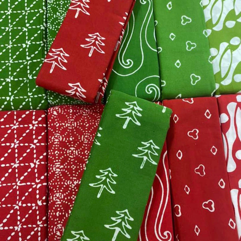 Jual Kain Batik Natal. Batik Natal. Batik Merah. Batik. Seragam Natal ...