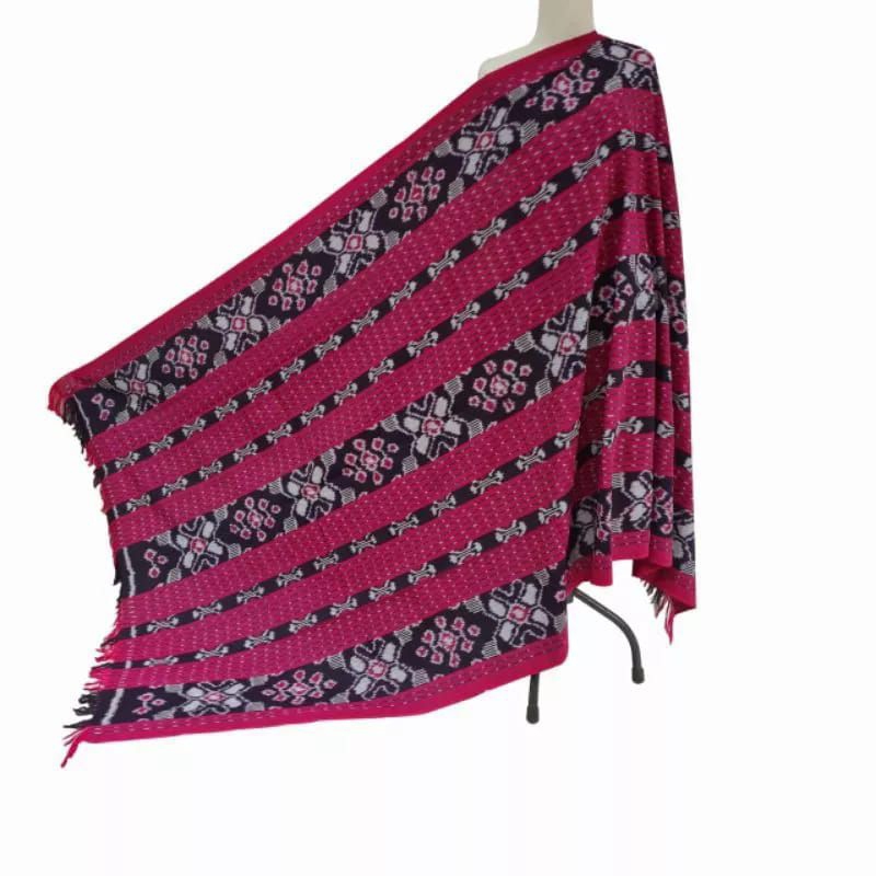 Jual Kain Tenun Ikat Blanket Etnik Toraja Flores Dayak Sumba Lombok ...