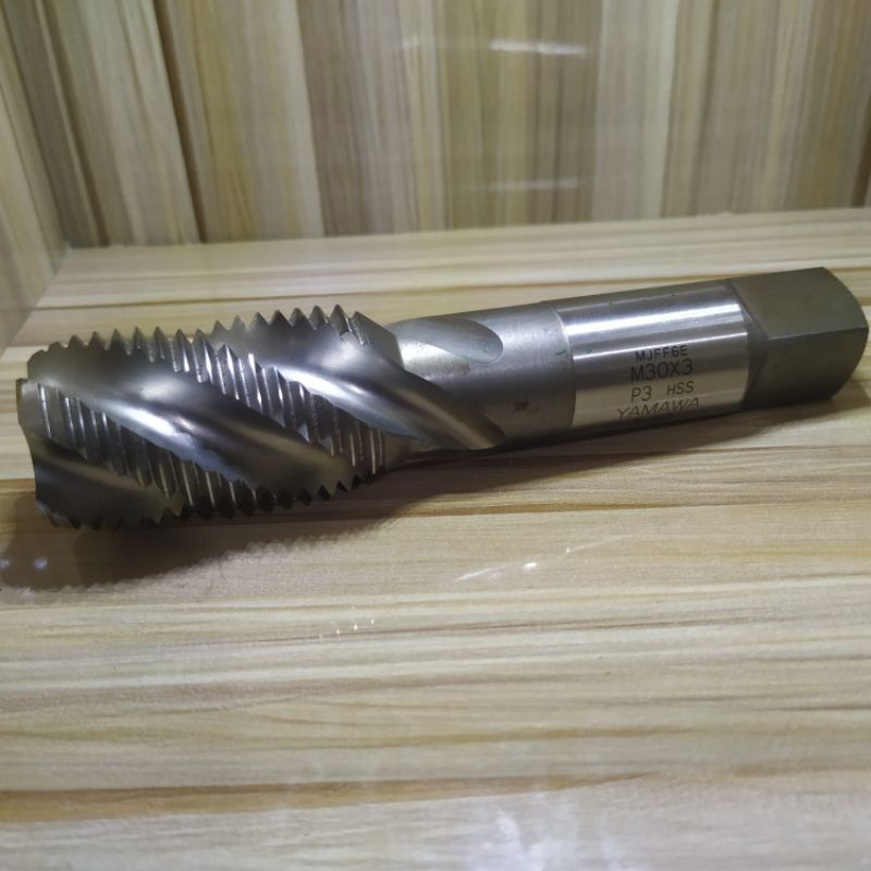 Jual Yamawa tap mesin m30×3 sp ulir handtap m30 × 3 spiral bekas second ...