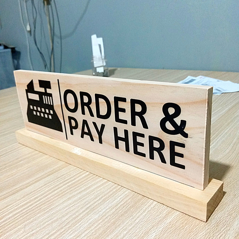Jual papan tanda meja "order & pay here" papan tanda, sign board ...