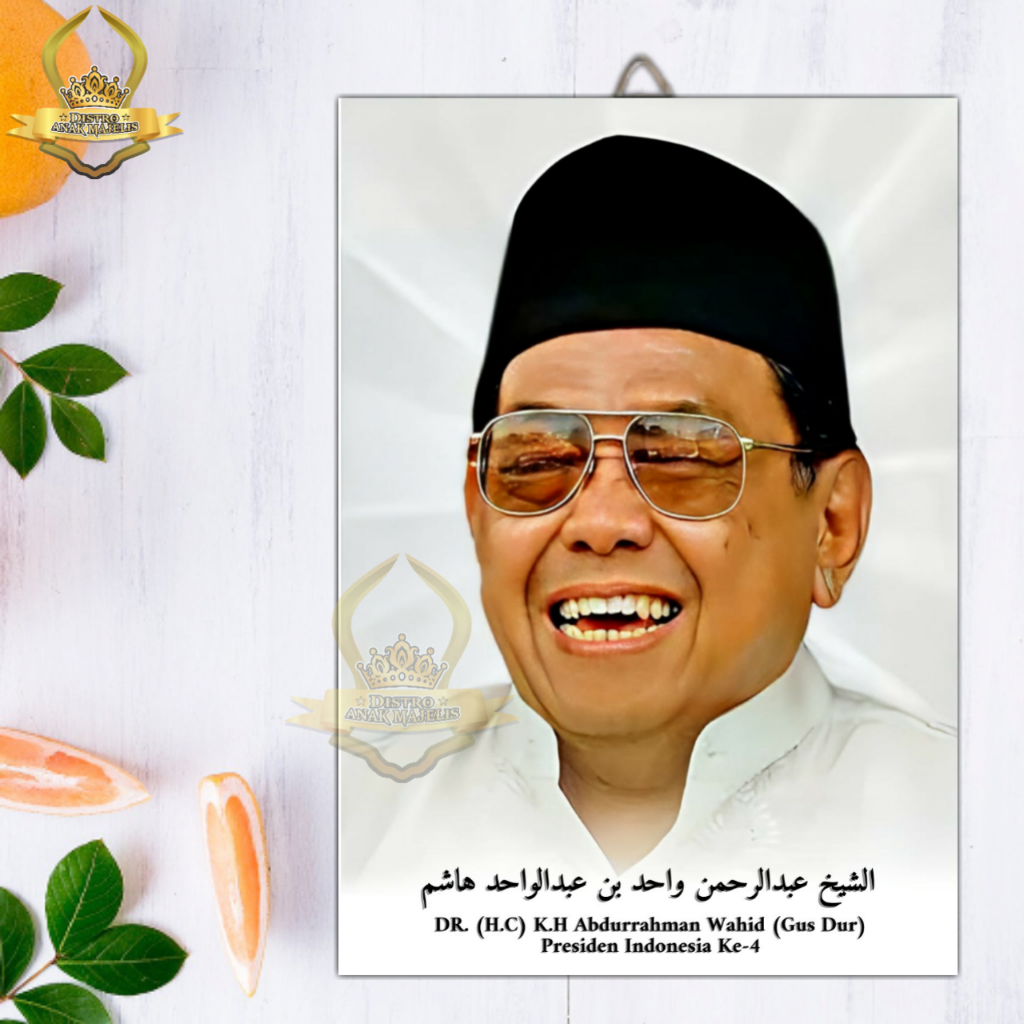 Jual Poster Kayu Kh Abdurrahman Wahid / Wall Decor Mbah Moen / Poster ...