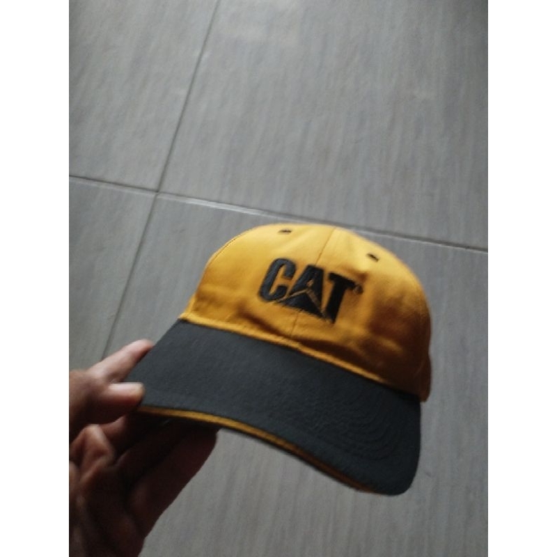 Jual TOPI Caterpillar CAT kuning Original | Shopee Indonesia