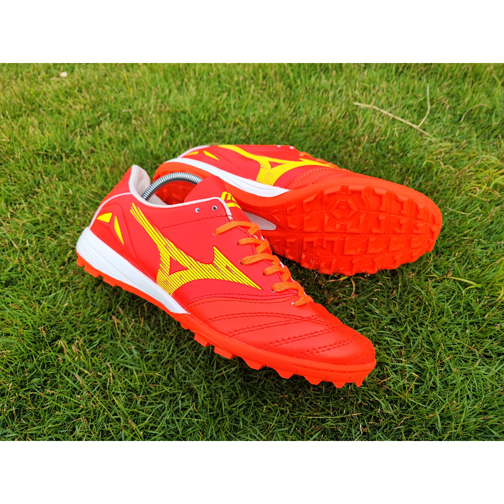 Jual Sepatu Futsal Mizuno Morelia Sala Classic Turf sol tapak gerigi ...