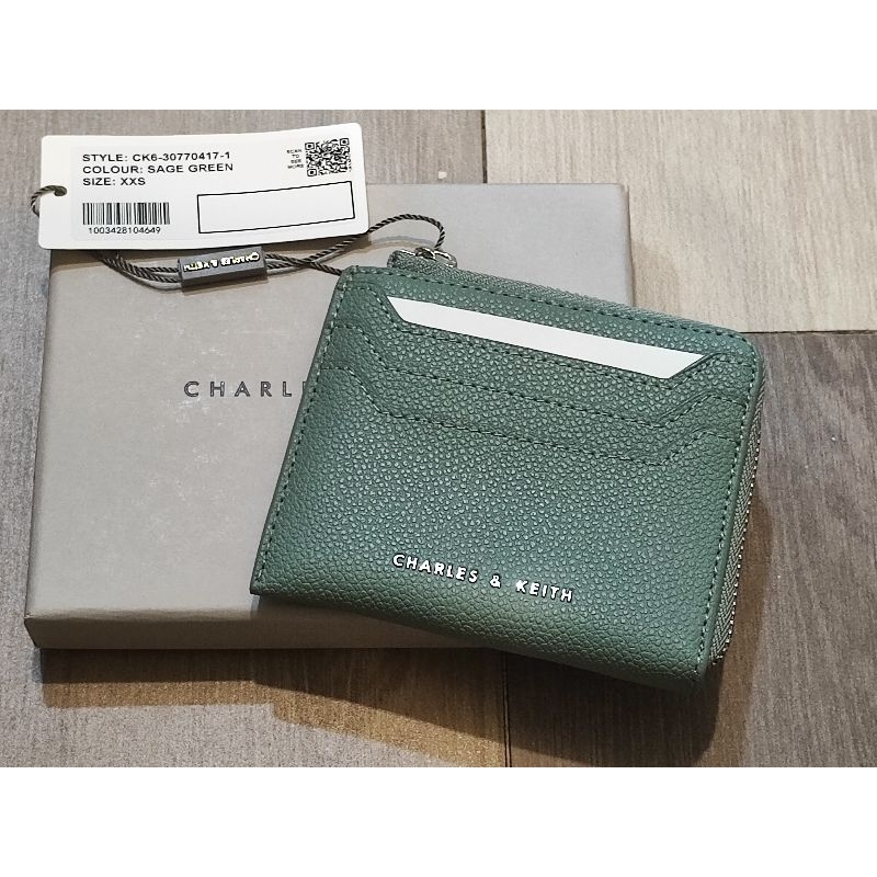 Jual Charles and Keith card wallet sage | Shopee Indonesia