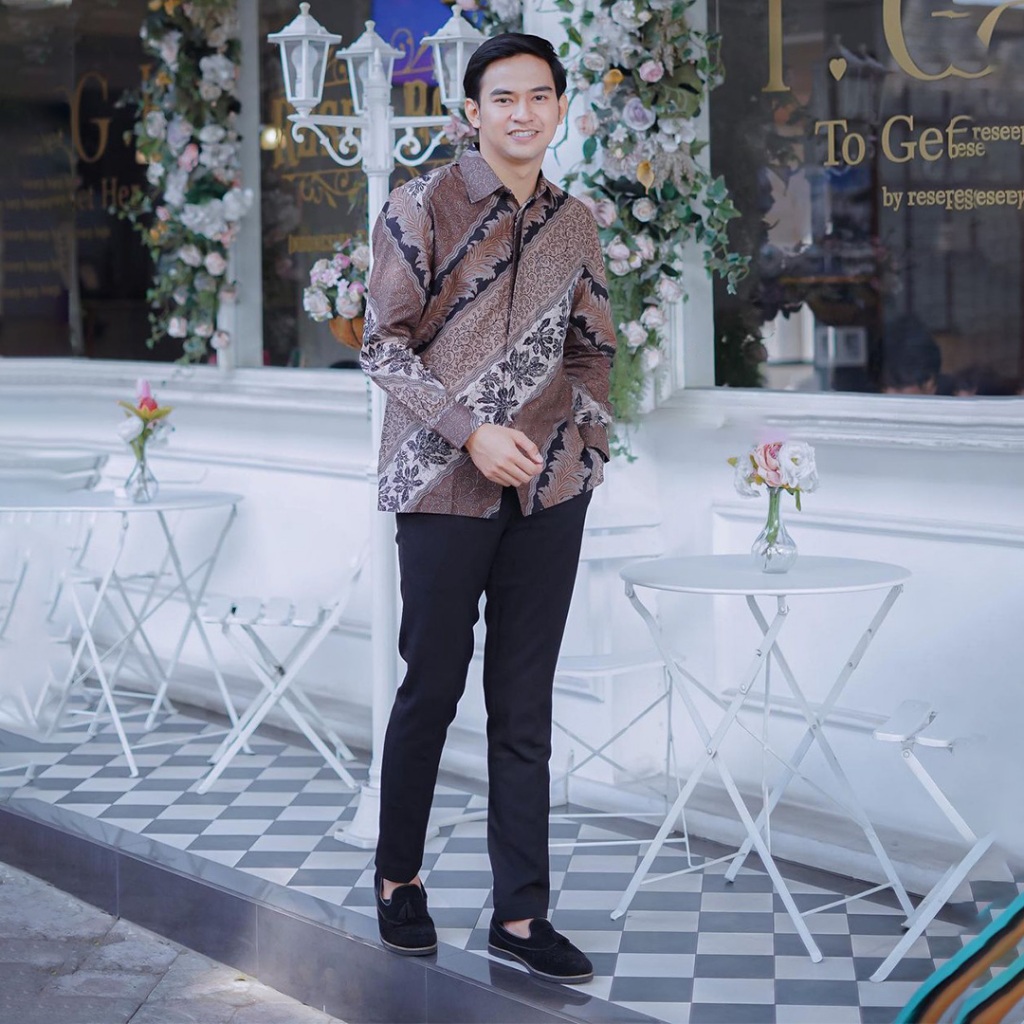 Jual BATIK COUPLE TERMURAH - Kebaya Couple Mutia Tunangan Nikahan ...