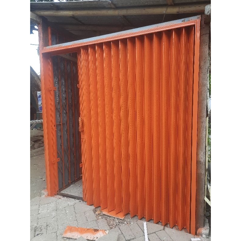 Jual Roling Door Folding Gate Besi Galpalum harga permeter | Shopee ...