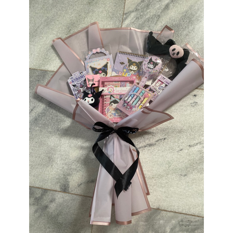 Jual KUROMI SANRIO hadiah ulang tahun buket wisuda graduation GIFT ...