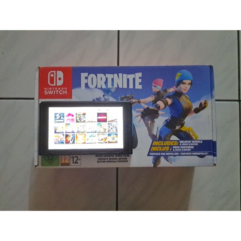 Jual Tablet Nintendo Switch V2 OFW Fortnite Edition + 21 Secondary ...
