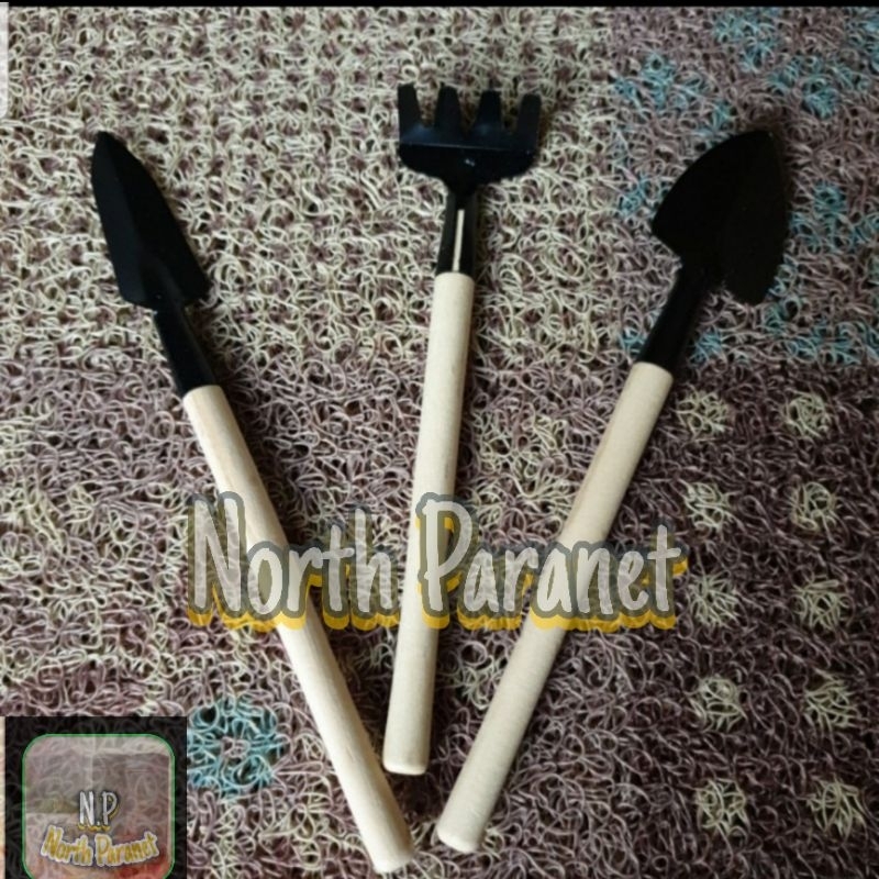 Jual Peralatan Berkebun Mini 3 in 1 Skop,Garpu,Cangkul Garden Tools ...