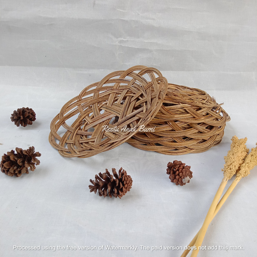 Jual Piring Lidi Bulat Anyaman 24cm | Alas makan | piring saji bambu ...