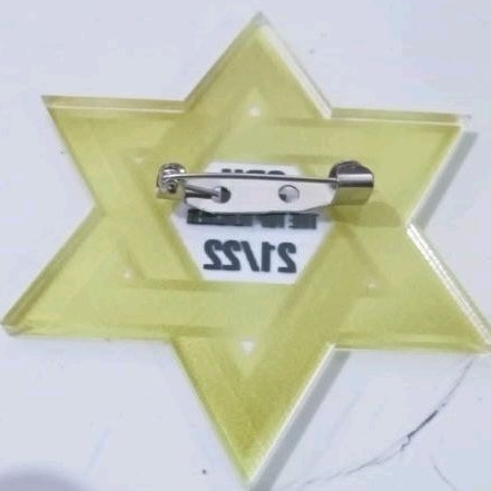 Jual PIN AKRILIK CUSTOM, PIN KRILIK BROS PENITI, CUSTOM PIN AKRILIK ...