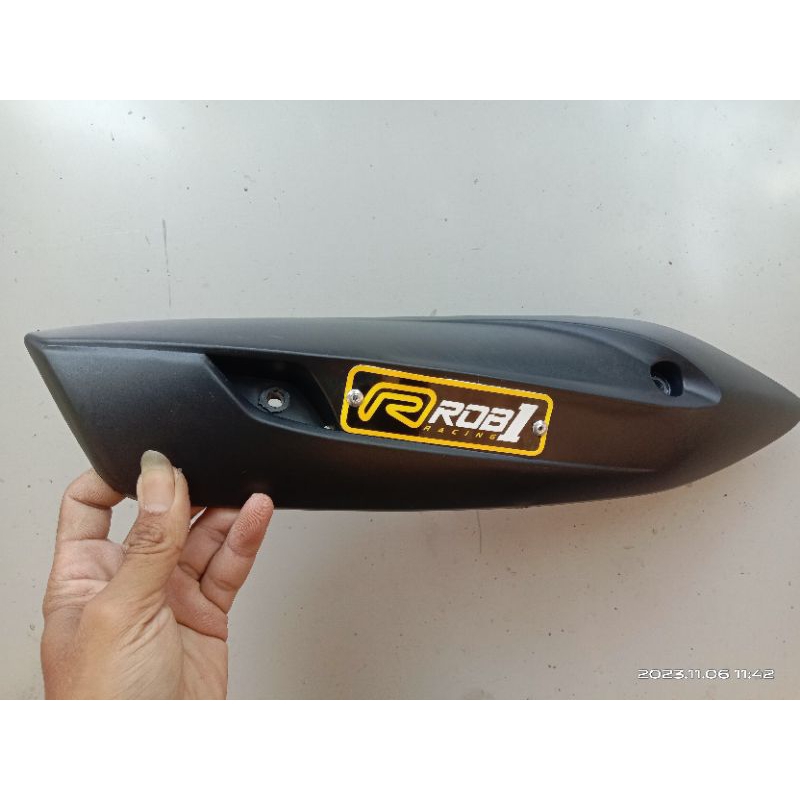 Jual Cover Tameng ROB1 Standar Racing Untuk Vario Nmax Aerox Dan Semua ...