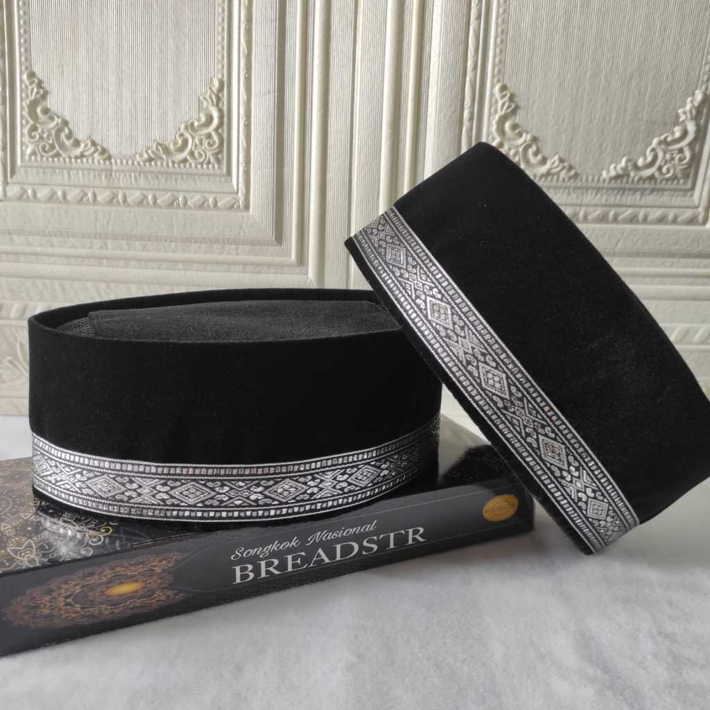 Jual Peci Songkok kopeah Hitam Polos List Silver Akad Nikah Beludru ...