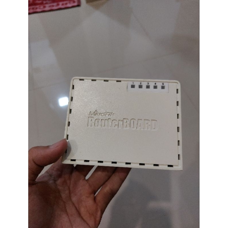 Jual Mikrotik RB951-2n | Shopee Indonesia