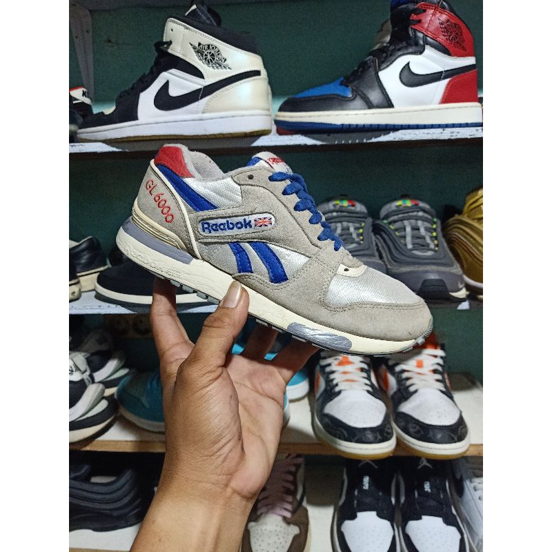 Jual Sepatu Reebok GL 6000 Casual Size 36.5 ( Second ) | Shopee Indonesia